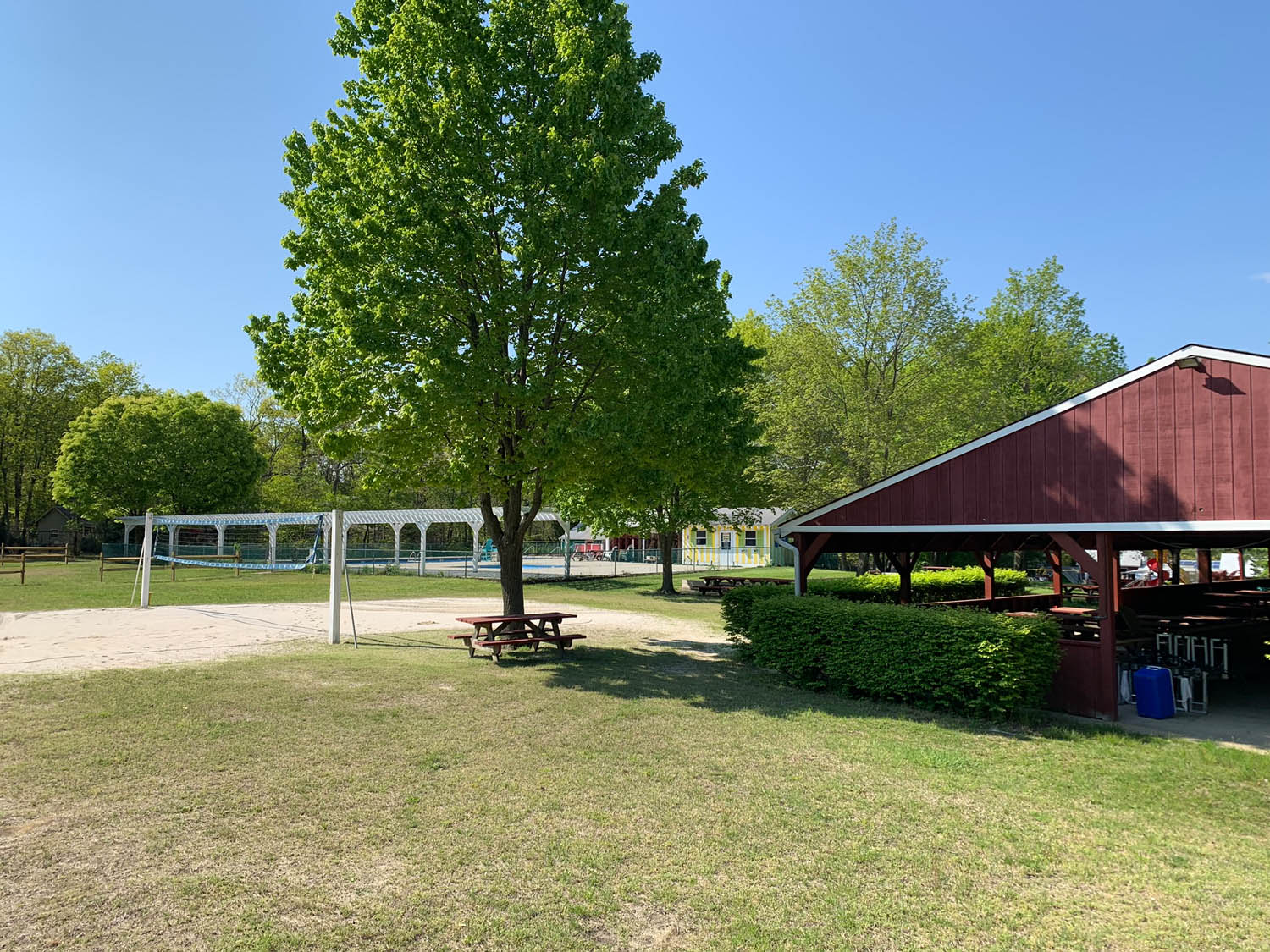 Hilltop Pavilion - Oak Tree Lodge